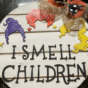 Hocus Pocus I Smell Children Door Hanger Wreath Halloween Wreath ...