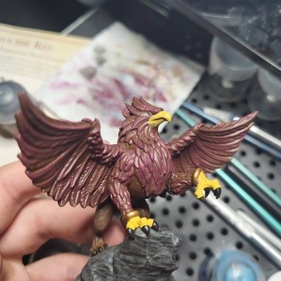 Mighty Griffin Dnd Miniature Perched Griffin Miniatures for Tabletop ...