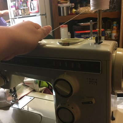 1/4 Inch Thread Winder Bobbin Pin Spool Adapter for Singer - Etsy