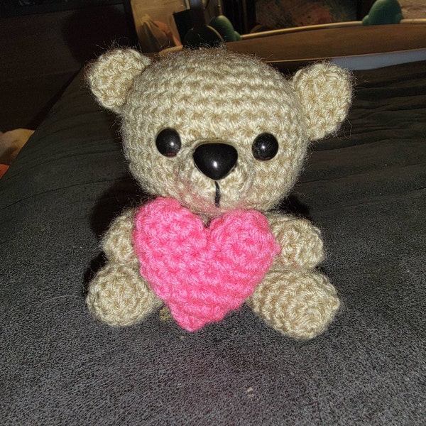 The Love Bear - CROCHET PDF PATTERN (english) - Etsy