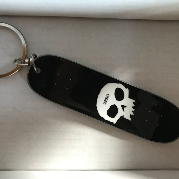 Skateboard Keychain - Skate Gadgets - Real Skateboards Decks Made of ...