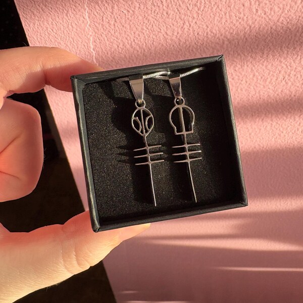 TRAVIS SCOTT - UTOPIA Necklace (version 2) - Etsy