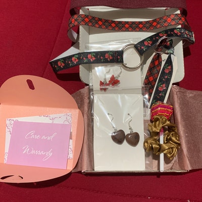 Olivia Chest Harness Bra // Black White Pink or Red Elastic - Etsy UK