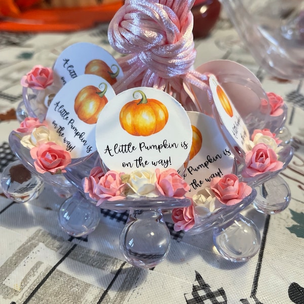 12 the Grinch Baby Shower Pacifier Necklace Favors| Baby Shower Games ...