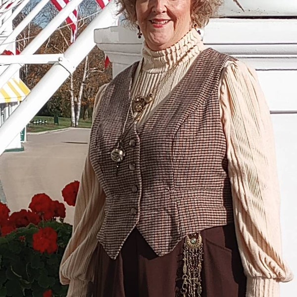 Late Victorian/ Edwardian (or Even Late Tudor, or Jacobean) Ladies ...