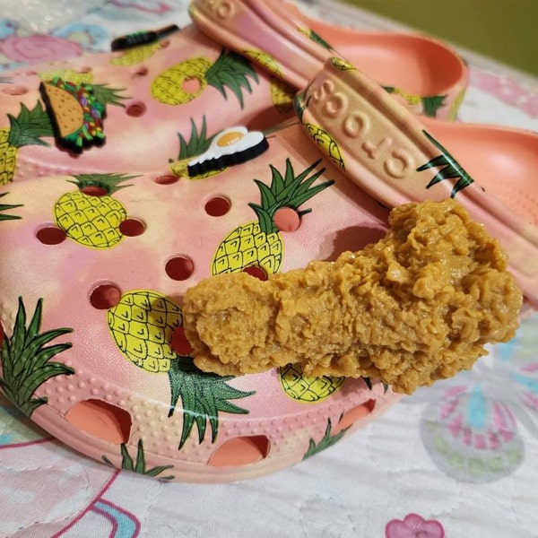 Mini Biscuit Ranch BBQ Dipping Sauce Pickles Waffle Fries 3d Printed ...