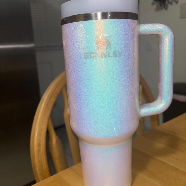 Authentic Stanley Neon Hello Kitty 30 or 40oz Made to Order - Etsy