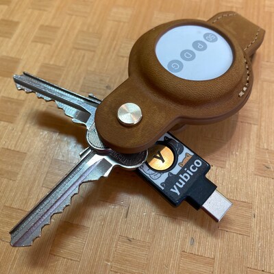 Minimalist Leather Key Organizer. Compact Leather Key Holder. Leather ...