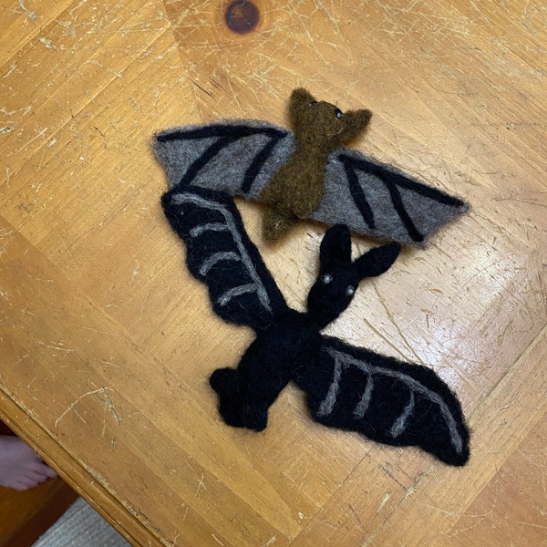 Bat Needle Felting Kit: DIY Wool Fiber Art - Halloween Decor, Needles ...
