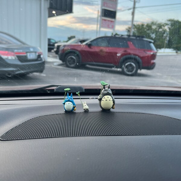 Anime Figurine Car Dashboard Decor, Standing Car Pendant Ornament, Car ...