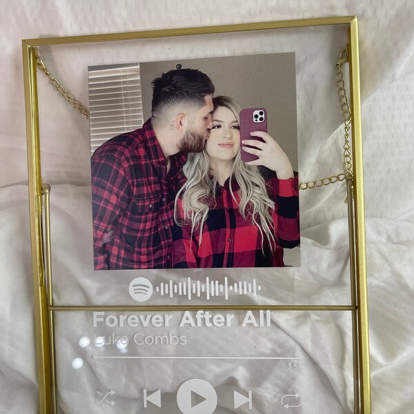 Custom Couple Music Glass Frame, Custom Song Frame Best Friend Song ...