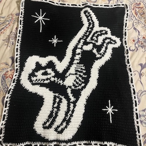 X-ray Kitty Crochet Tapestry Pattern / Wall Hanging / Wall Art ...