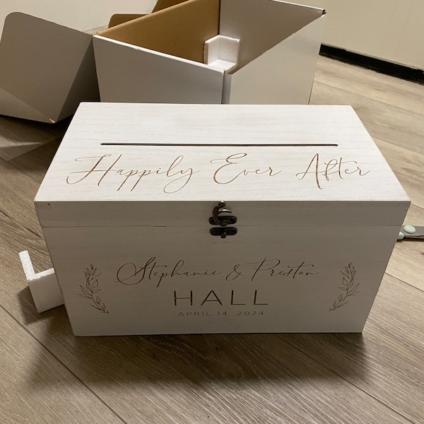 Elegant Couple Engraved Wooden Wedding Keepsake Card Box, Wedding ...