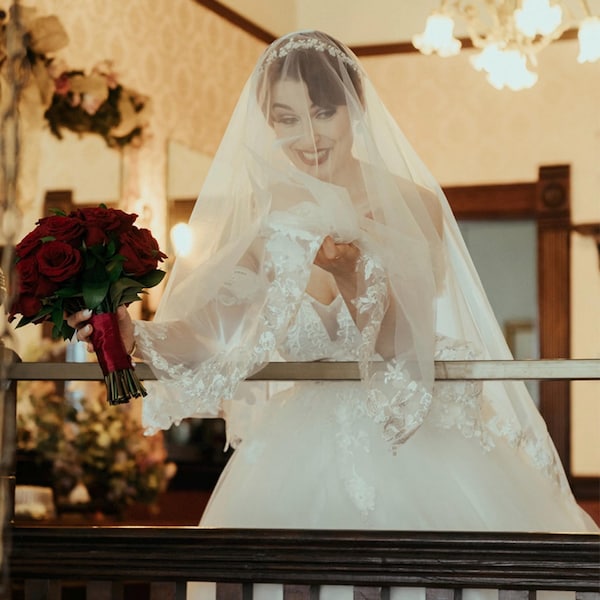 Luxury Bead Bridal Juliet Veil Lace Beaded Short Wedding Cap Veil ...