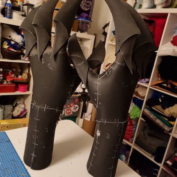 Cyno Burst Cosplay Claws - Foam Patterns (genshin Impact) - Etsy