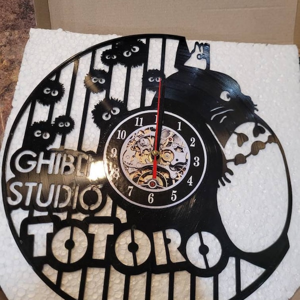 Pink Floyd Vinyl Record Clock, Music Lovers Gift, Rock Band Artwork ...
