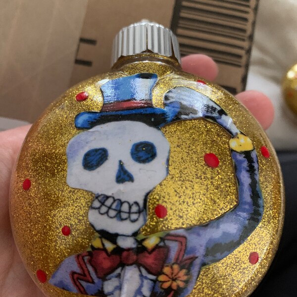 Wizard of Oz Inspired Ornaments Set of 4 Ruby Red Glitter - Etsy