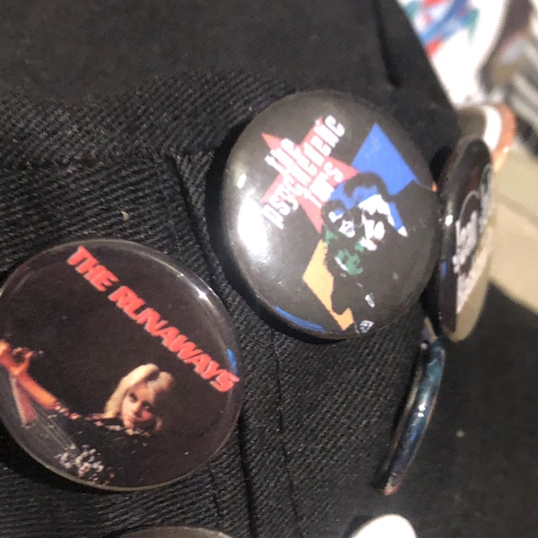 70s 80s 90s Rock Band Pins Custom Badges Alternative Punk Classic Rock Music Pinbacks
