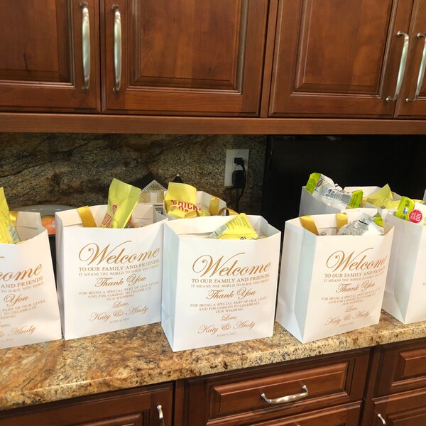 Welcome Gift Bags Set of 15-30, Custom Hotel Bags, Paper Hotel Bags ...