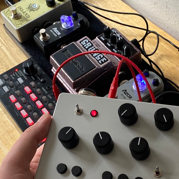 8-bit Power Synthesizer - Etsy