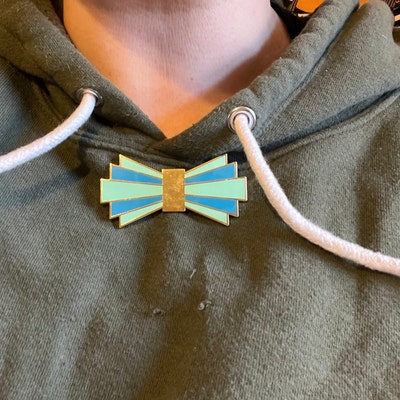 Enamel Pin, Sensitive Soul, Hand Lettering 4 Color Options - Etsy