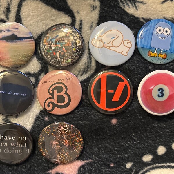 Custom Pinback Button in 2.25 Inch Size, Great for Photos or Designs ...