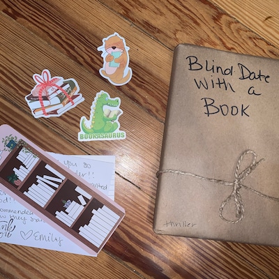 Blind Date With a Book - Etsy
