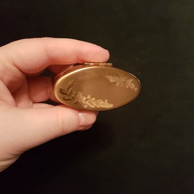 French Art Deco Coty Puffs Powder Compact Designed by René - Etsy UK