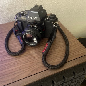 Weles Wrist Strap SHADOW With Smallrig Link - Etsy