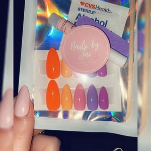 Handmade Press on Nails/ Custom Press on Nails | Etsy