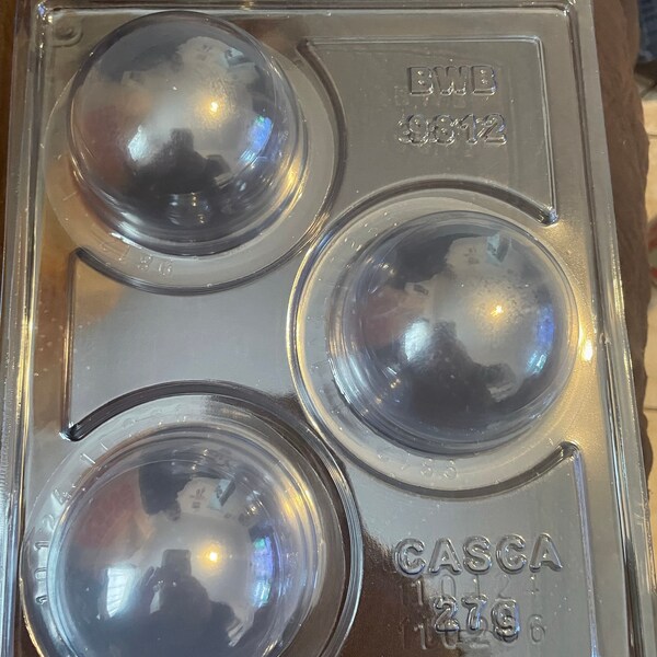 Mini Bat, 3 Part Mold, BWB Mold HCB Mold, Halloween Mold, Bat Mold - Etsy