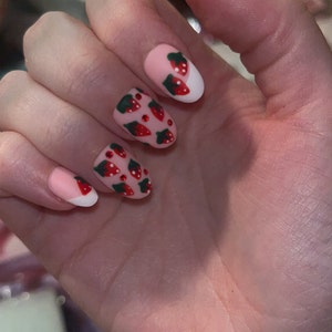 STRAWBERRY CHEESECAKE Set | Luxury Press on Nails | Handpainted Nails ...