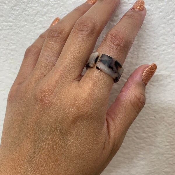Jolie Tortoise Shell Ring, Classic Tortoise Ring, Resin Ring, Acetate ...