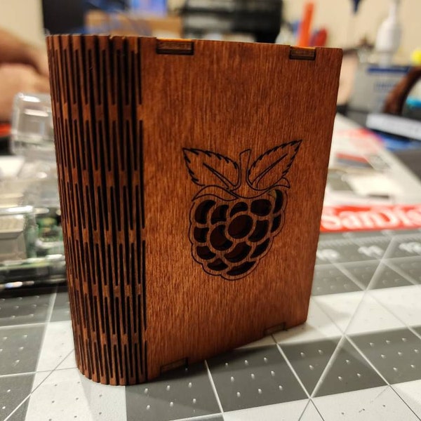 Piberry Book Case for Raspberry Pi 3B+, 3, Pi2 & B+ -gunstock Berry - Etsy