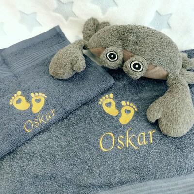 Baby Feet Embroidery Design. Newborn Baby Footprint. Baby Embroidery ...