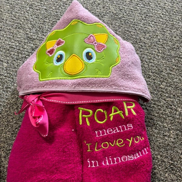 In the Hoop 3D Butterfly Towel Peeker Embroidery Applique Design. 5x7 ...