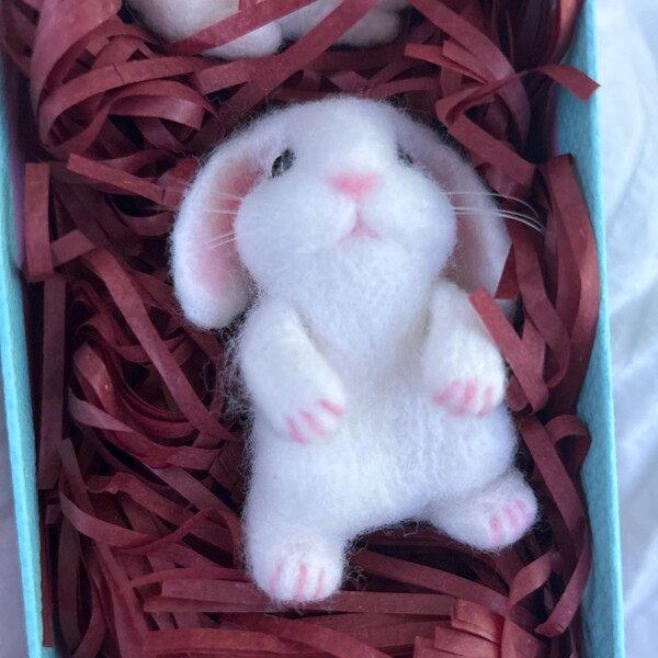 Mini Needle Felted Rabbit Felt Animal Sculpture Felt Rabbit Ornament ...