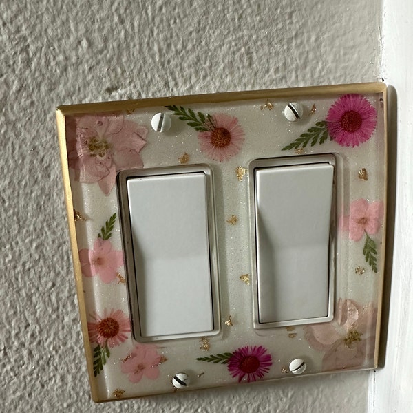 Floral Switch Plate Cover and Outlet Covers Made With Real Dried ...