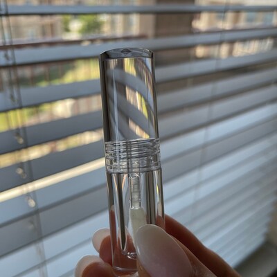 Luxury Metallic Silver Lip Gloss Tubes With Rhinestones: Wand ...