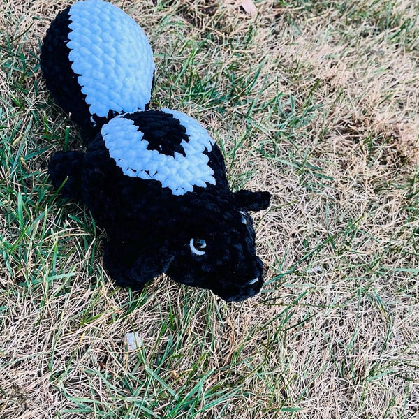 Crochet Skunk *PATTERN ONLY* - Etsy