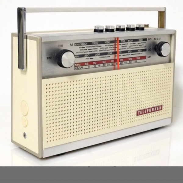 BRAUN PC3 SV Turntable With Amplifier Dieter Rams and W. Wagenfeld Good ...