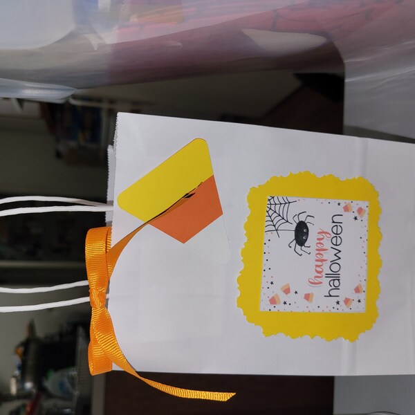 Happy Halloween Treat Tags, Halloween Candy Corn Treat Tag, Halloween ...
