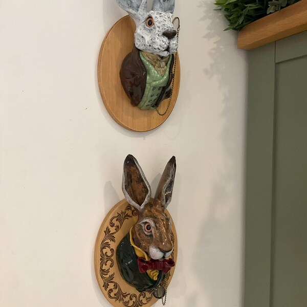 MADE TO ORDER hare Wall Plaque Rust Effect - Etsy