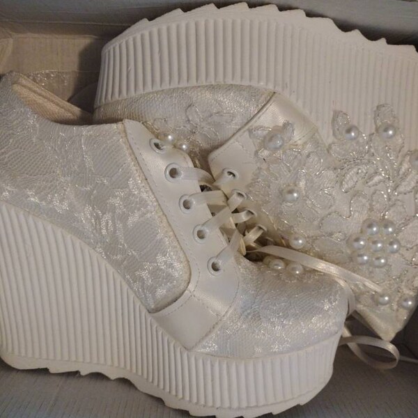 Wedding Shoes,platform Shoes, Pearl Bridal Shoes,lace Sneakers,women's ...