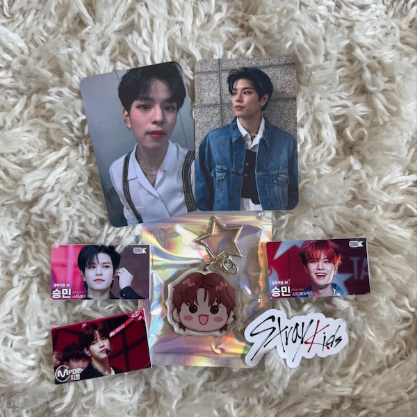 Stray Kids SKZOO Racer Key Rings - Etsy