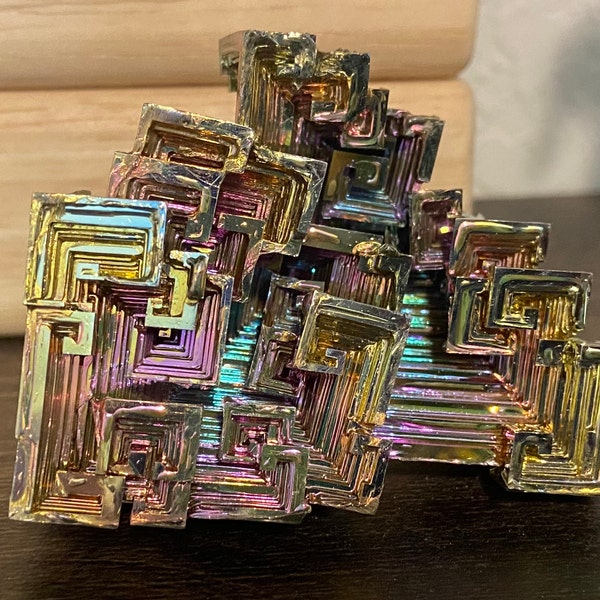 Bismuth Crystals Bismuth Bi Metal Crystal Rainbow Bright Metal Mineral ...