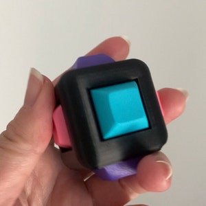 MX Fidget Plate 2x3 3D Printed Keychain Fidget Toy - Etsy