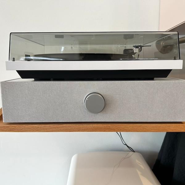 Floating Turntable Shelf / Customizable Record Player Shelf / Projector ...