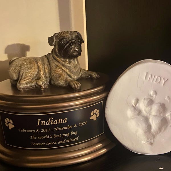 Pug Custom Engraved Figurine Cremation Urn, Urn for Pug, Dog Memorial ...