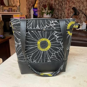 World of Susybee Textiles Gwyn the Penquin Growth Chart Child or ...